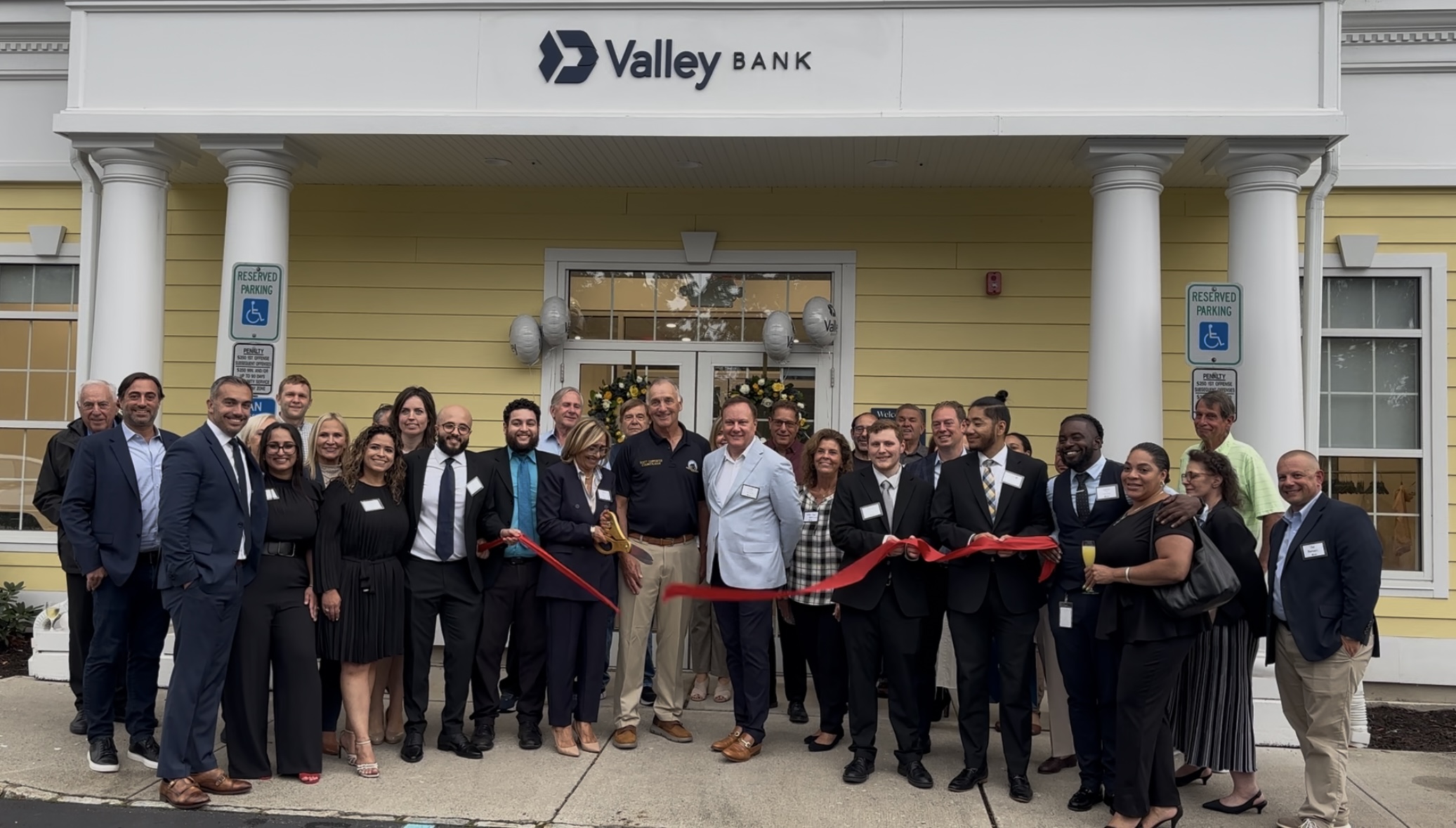 Valley Bank Opens New Florham Park Branch